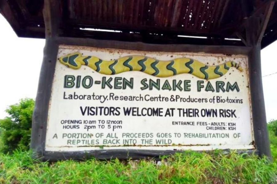 BIO-KEN SNAKE FARM & LABORATORY - African Safari Kenya
